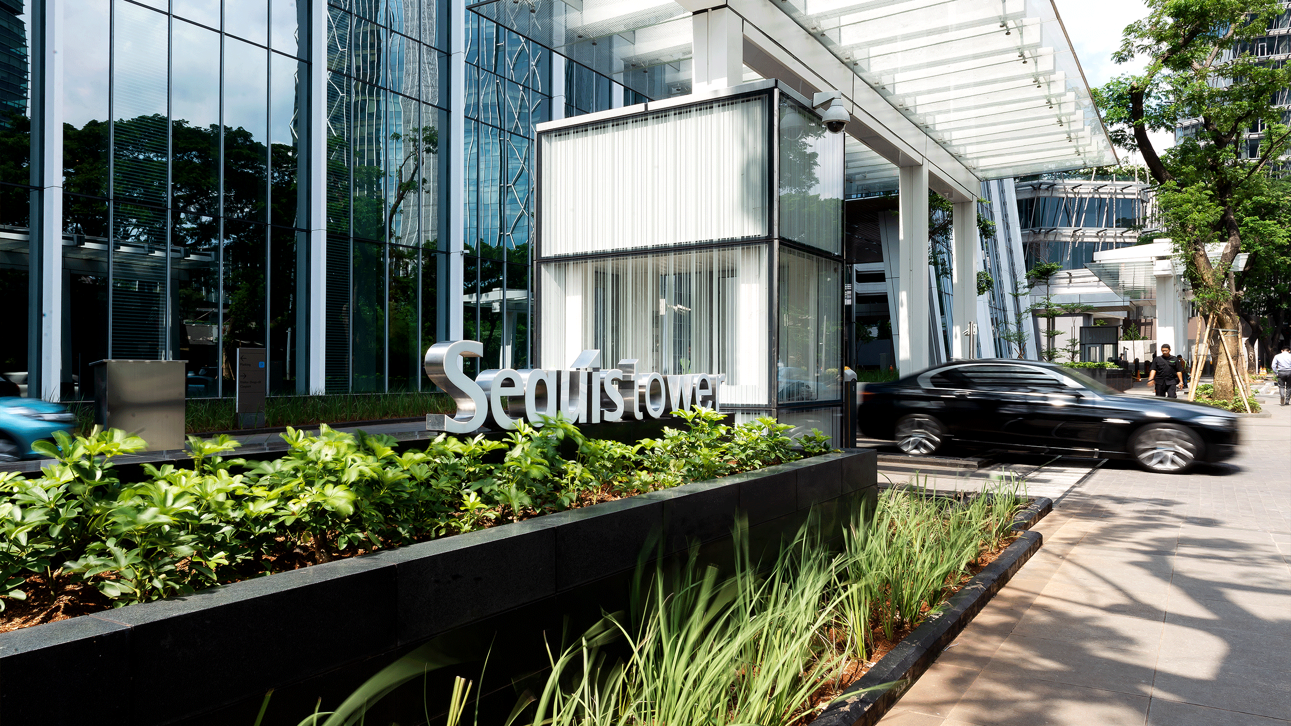 Frost* - Sequis Tower